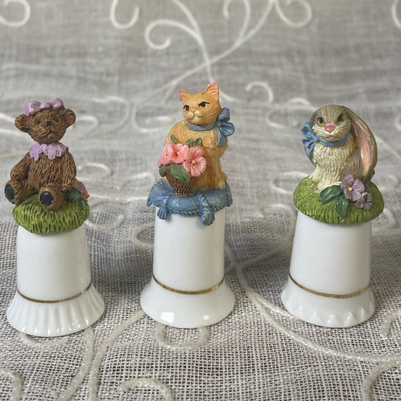 Avon | Accents | Set Of 3 Vtg Collectible Porcelain 22k Gold Accented ...